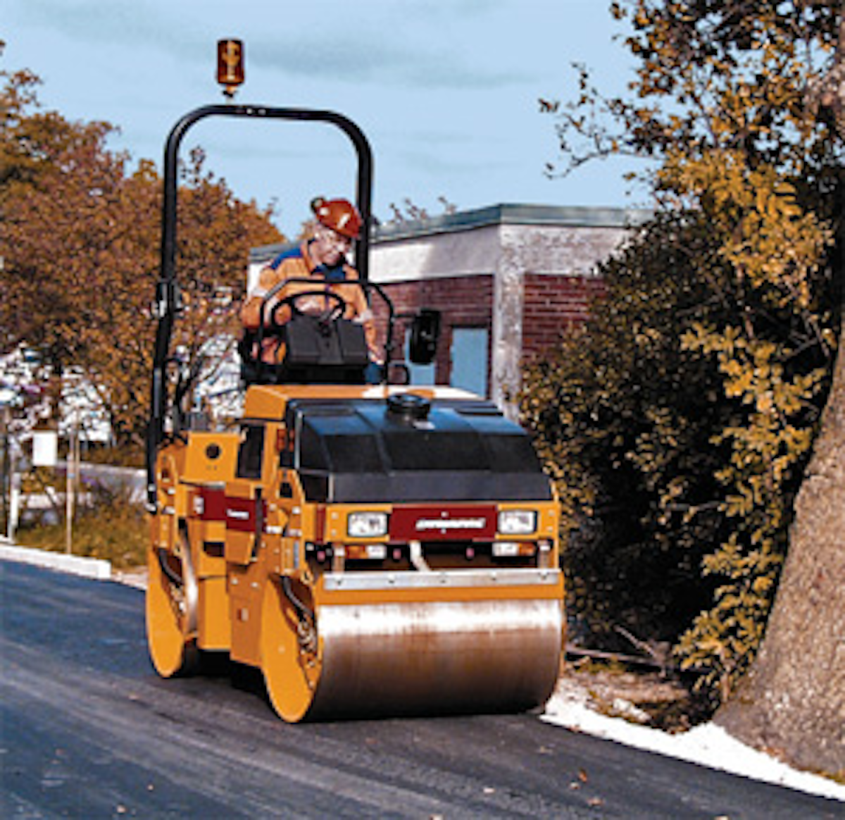 Small asphalt rollers need to be versatile, productive, and reliable ...