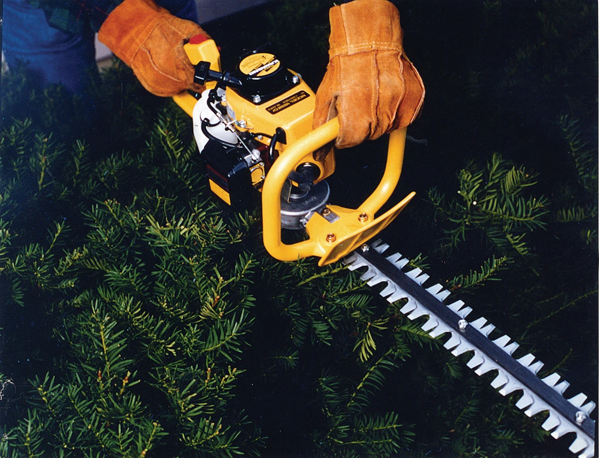 F1848Cr Hedge clipper From: Vandermolen Corp. | For Construction Pros
