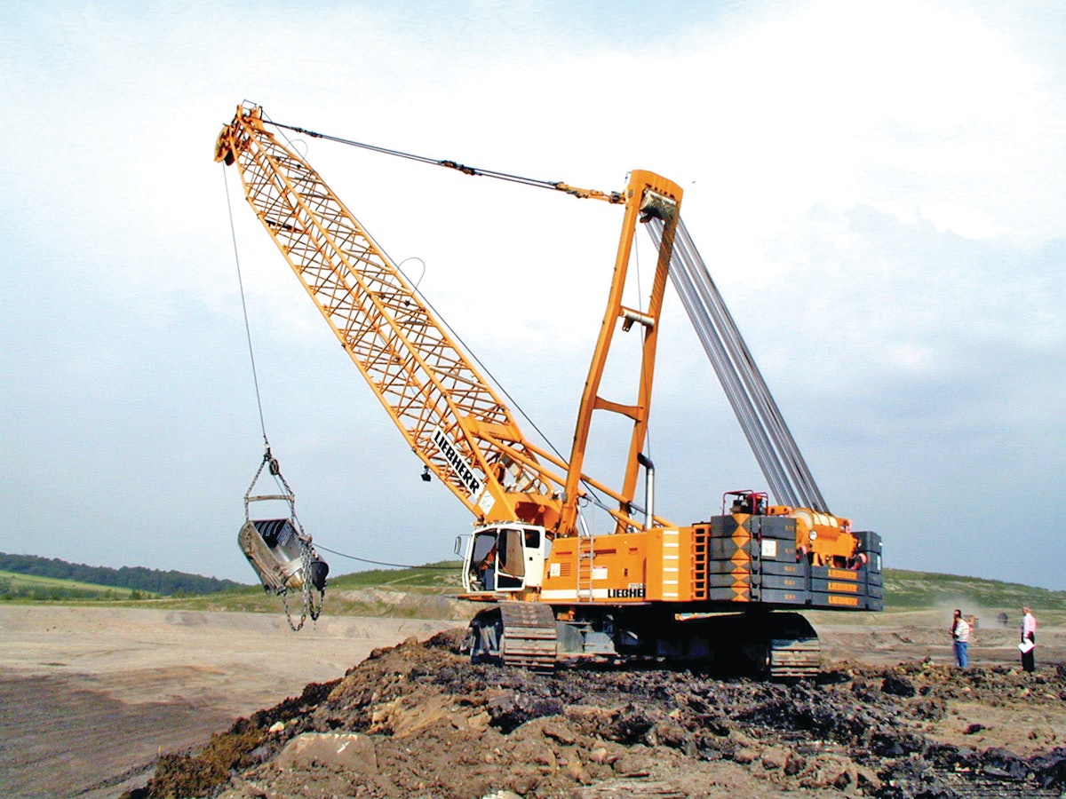 HS 895 HD Crawler Crane From: Liebherr USA, Co. (formerly Liebherr ...