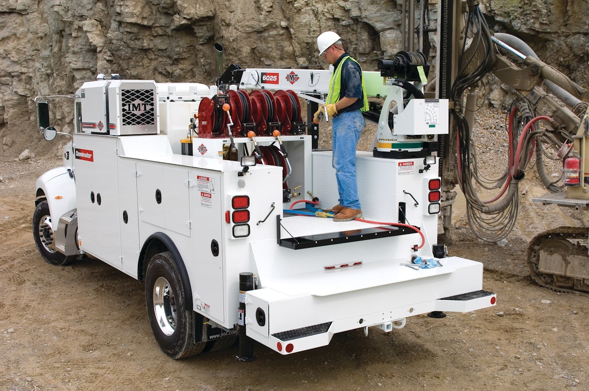 SiteStar Lube Skid From: Iowa Mold Tooling Co. Inc. | For Construction Pros