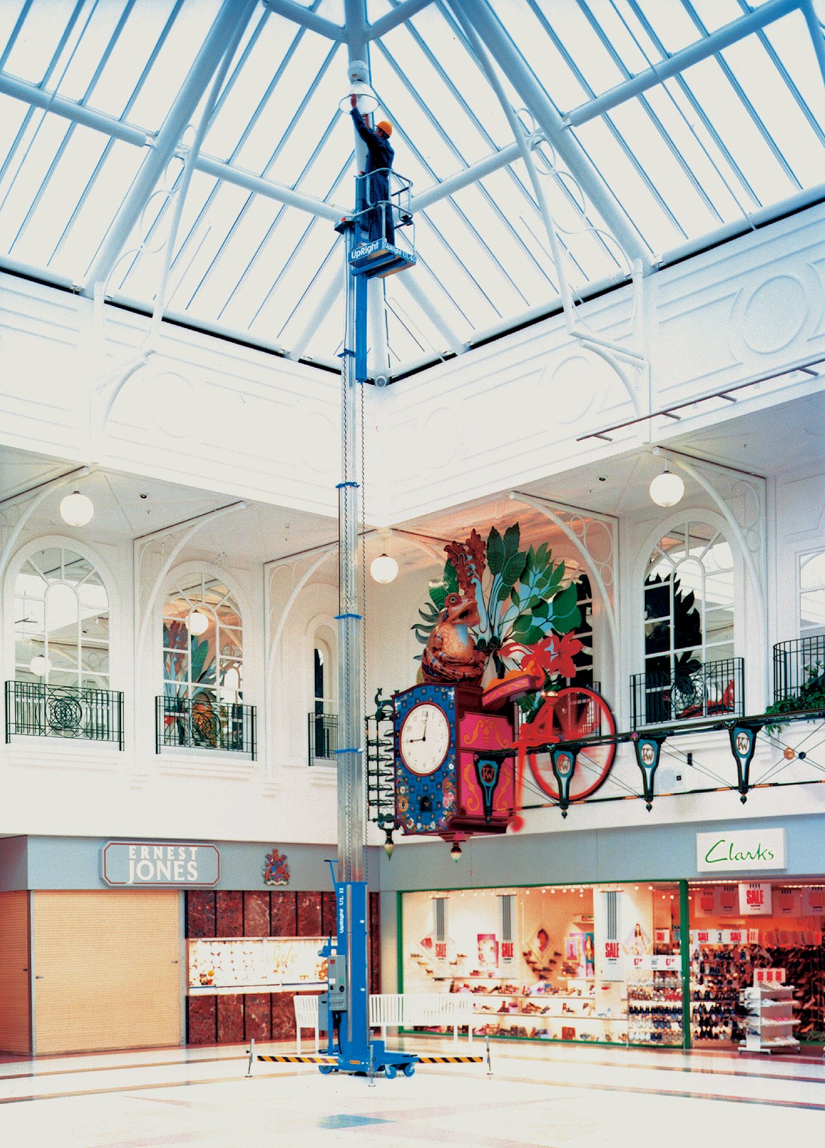 UL Vertical Personnel Lifts From: UpRight | For Construction Pros