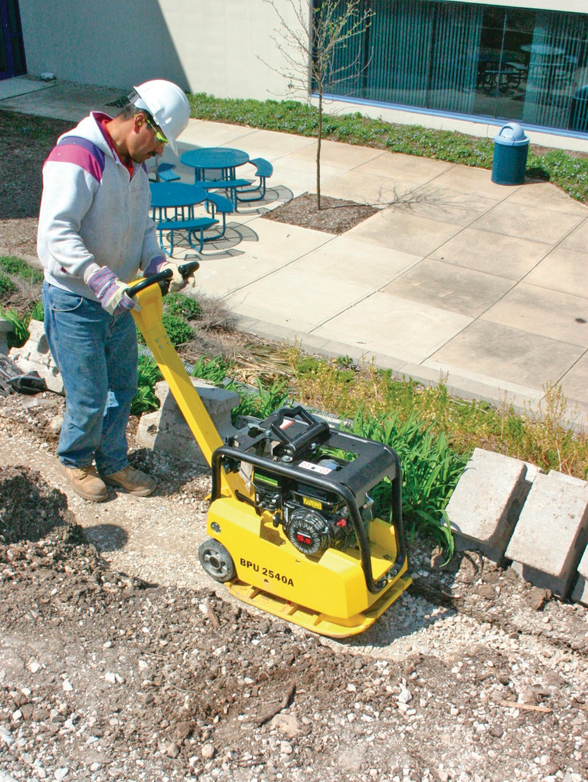 BPU 2540A and BPU 3050A Reversible Plates From: Wacker Neuson America ...