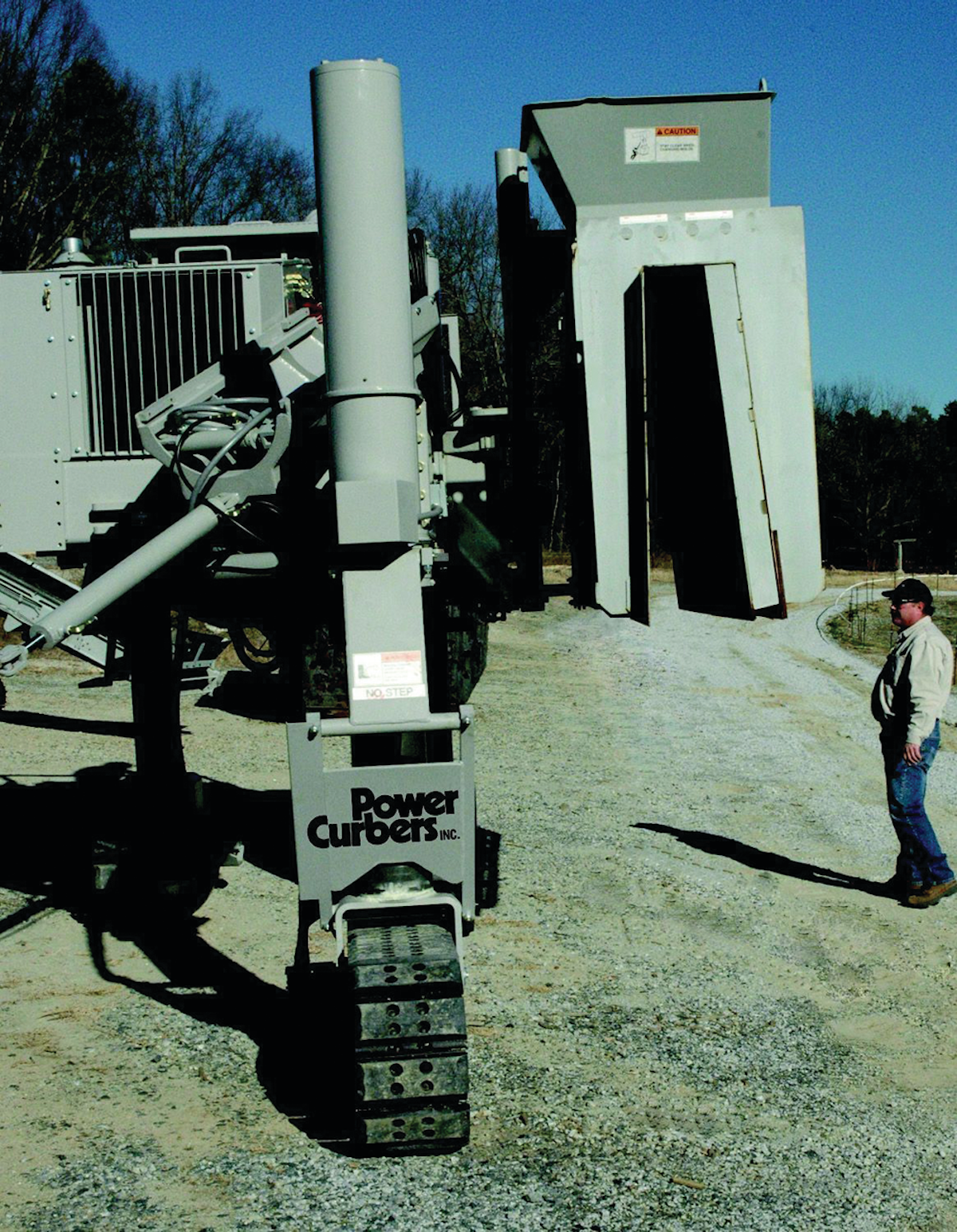 Hydraulic Mold Lift From: Power Curbers Inc. | For Construction Pros