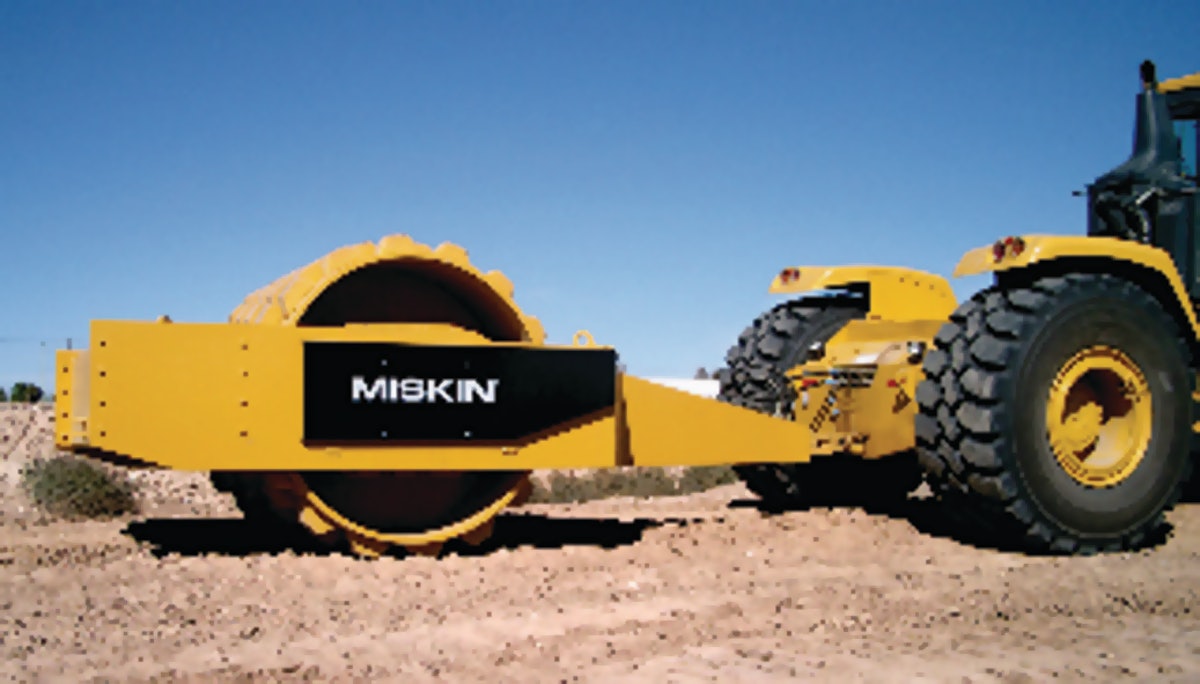 Pull-type Vibrating Compactor From: Miskin Scraper Works Inc. | For ...
