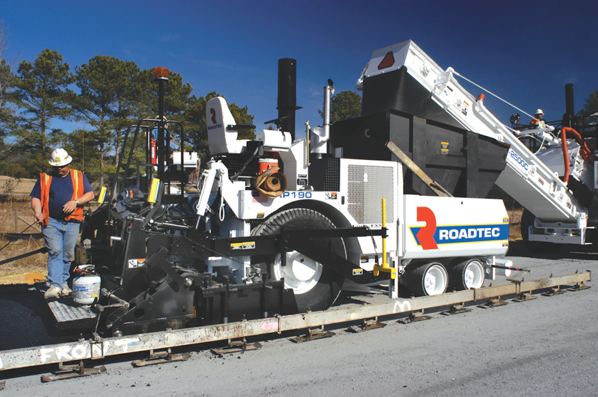 RP190 Rubber-tired Paver From: Roadtec Inc. - Astec Industries | For ...