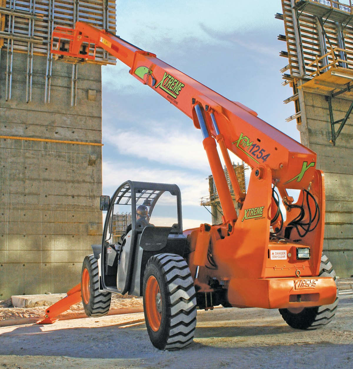 XRM1254 Telehandler From: Xtreme Mfg. | For Construction Pros