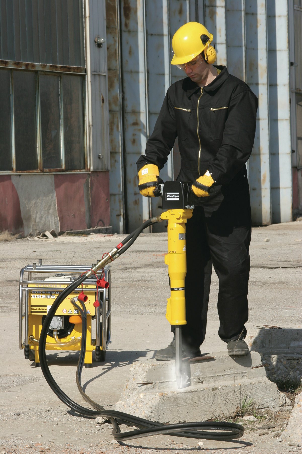 Hydraulic Hand-held Breakers From: Atlas Copco Power Technique | For ...