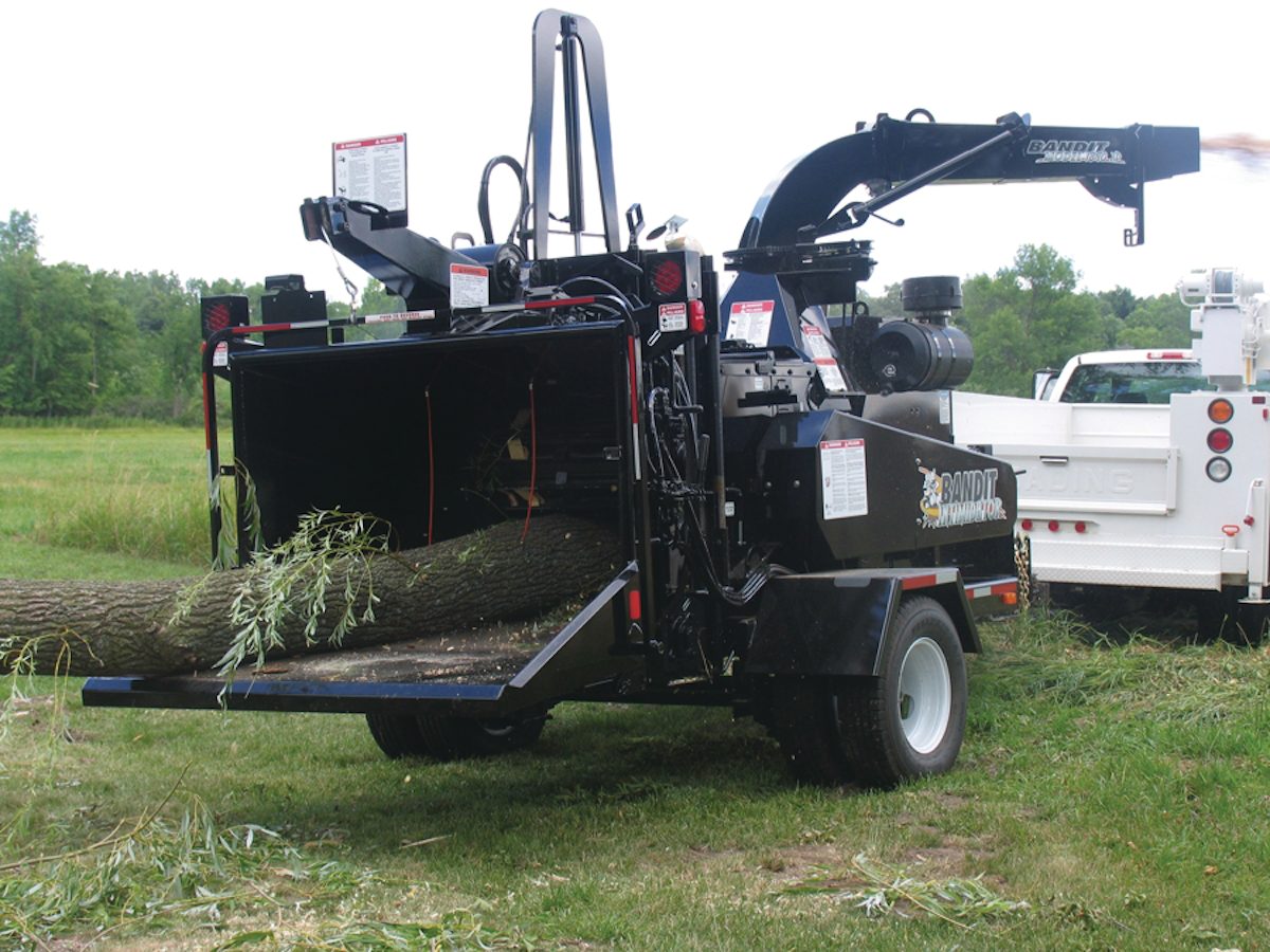 Model 1890XP Hand-Fed Chipper From: Bandit Industries, Inc. | For ...