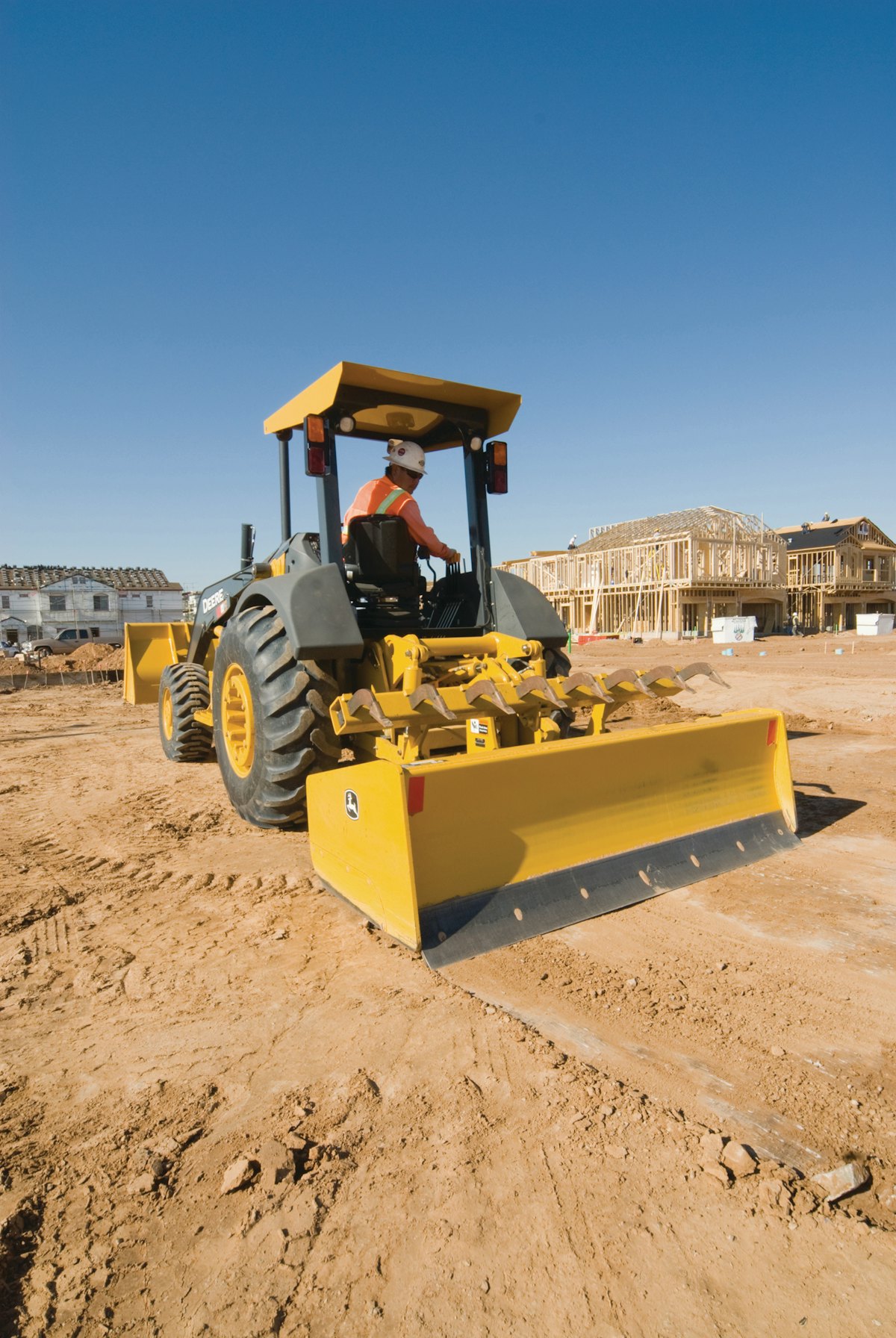 210LJ Landscape Loader From: John Deere | For Construction Pros
