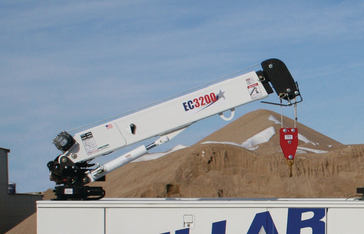 EC3200 crane From: Stellar | For Construction Pros