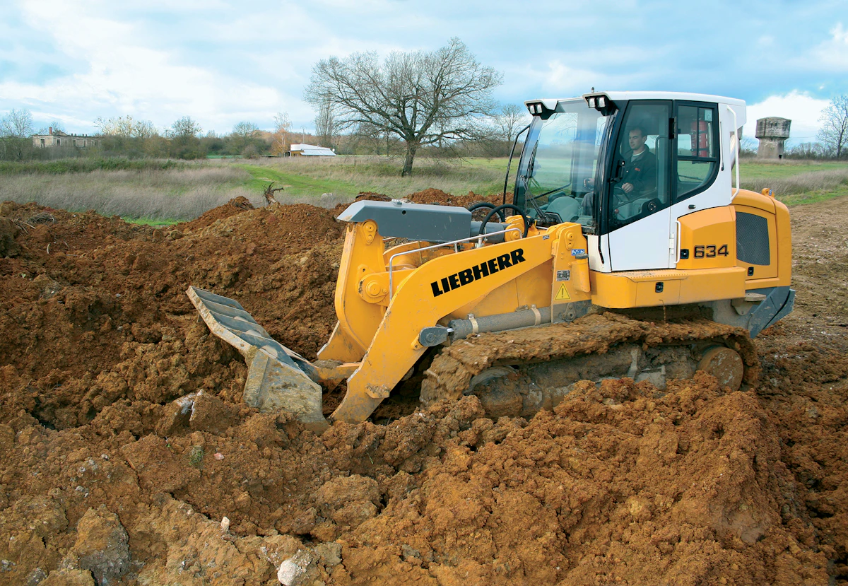 LR 634 Litronic From: Liebherr USA, Co. (formerly Liebherr Construction ...