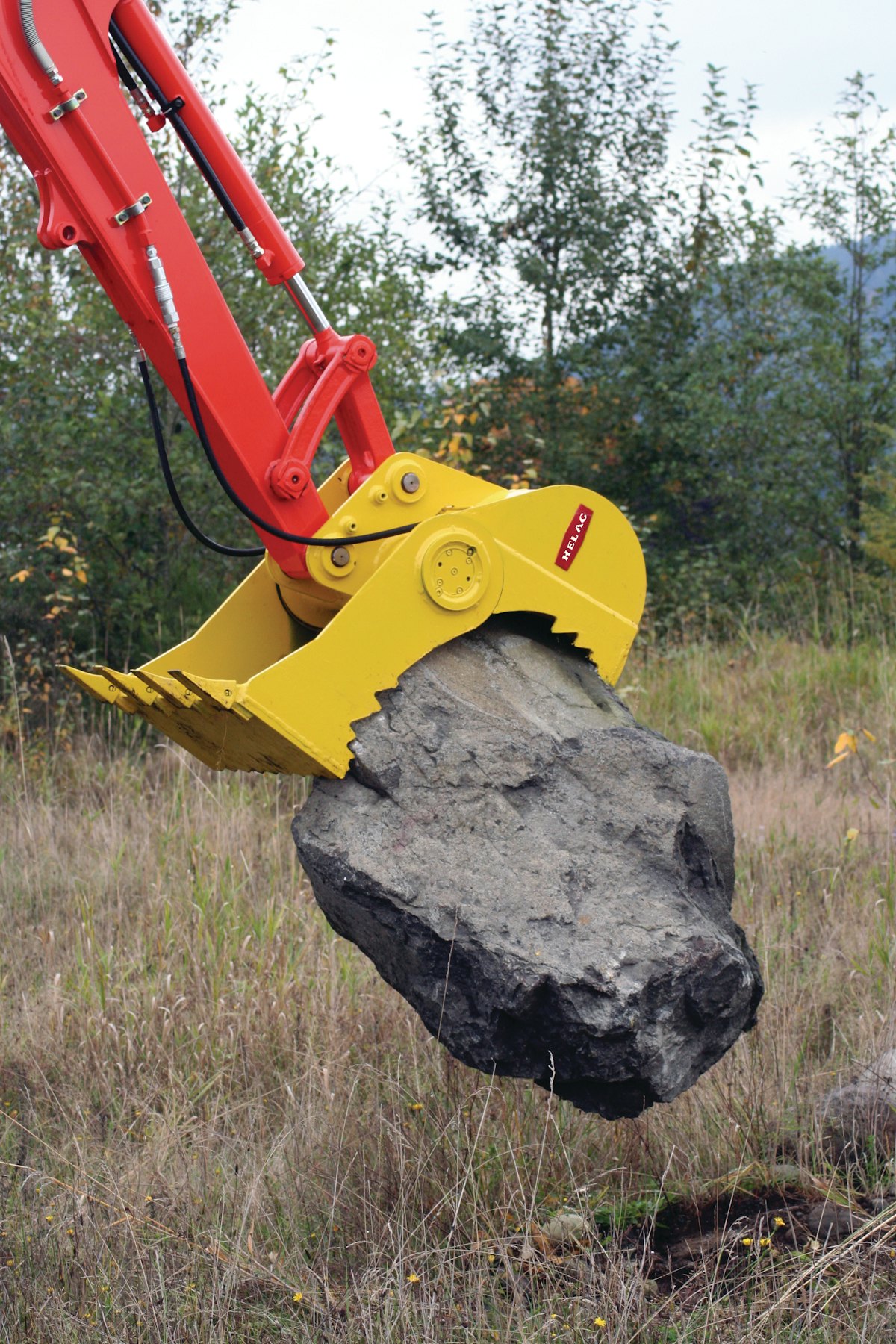 5-ton PowerGrip Bucket From: Helac Corp. Attachments Div. | For ...