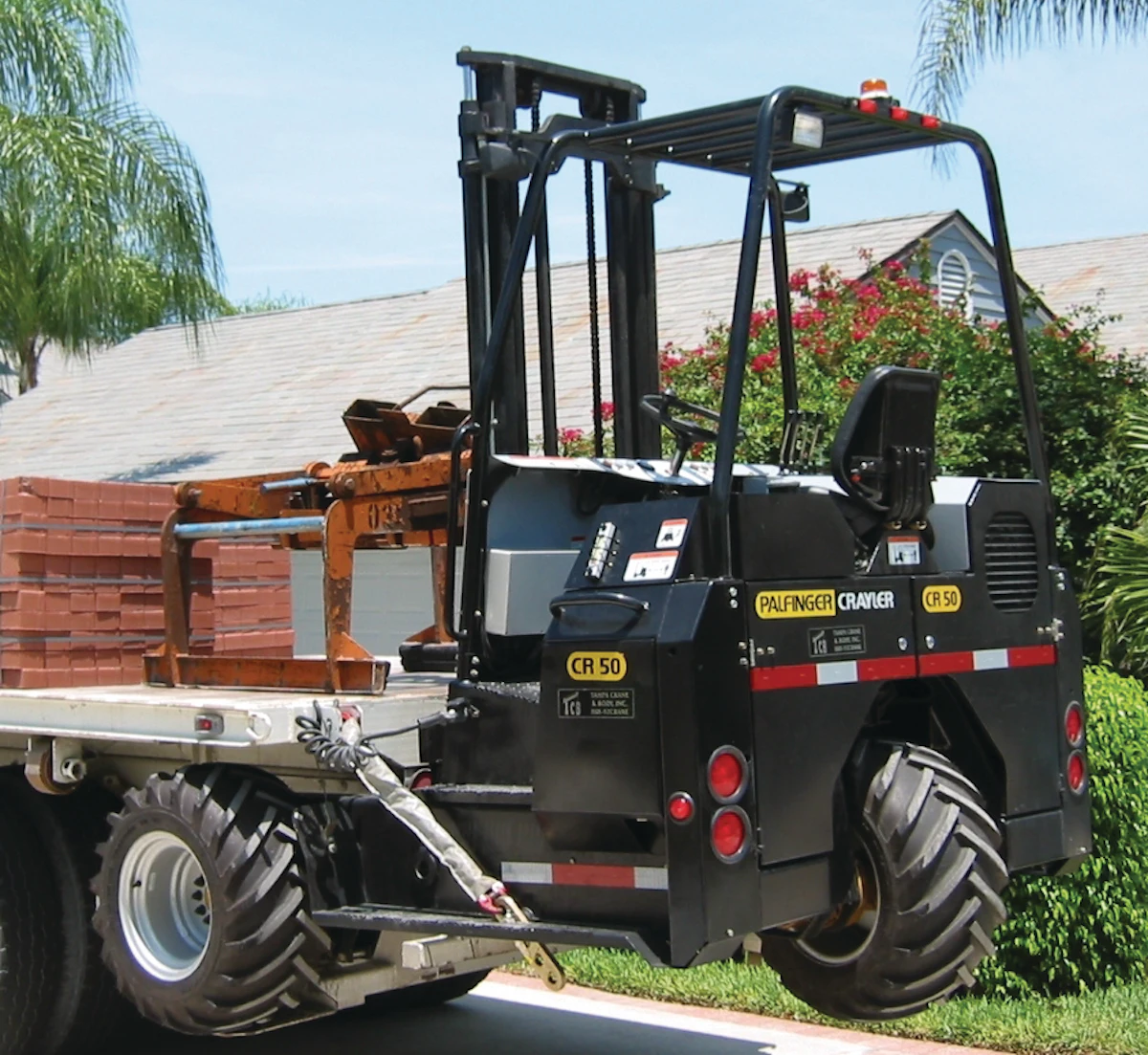 Crayler Forklifts From: Palfinger North America Group | For ...