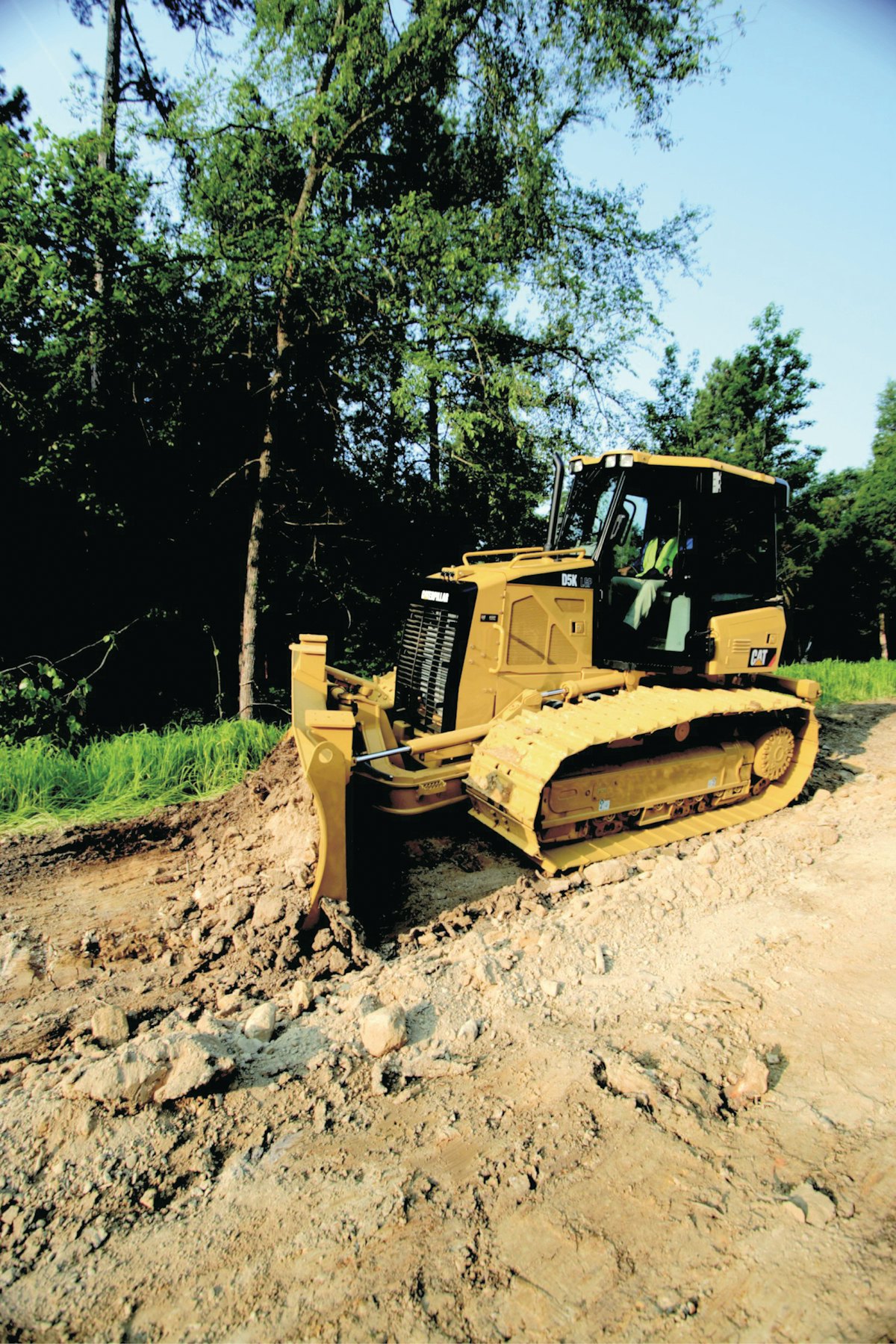 D3K, D4K and D5K Crawler Dozers From: Caterpillar - Cat | For ...