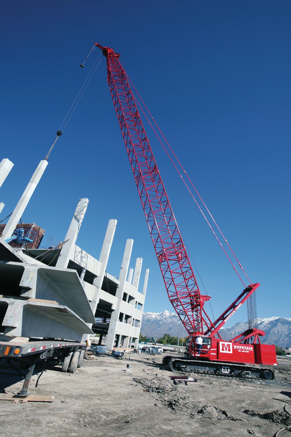 Model 14000 Crawler Crane From: Manitowoc Company Inc. | For ...