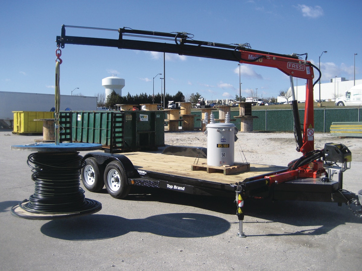 FASSI Micro Crane From: Fascan International | For Construction Pros