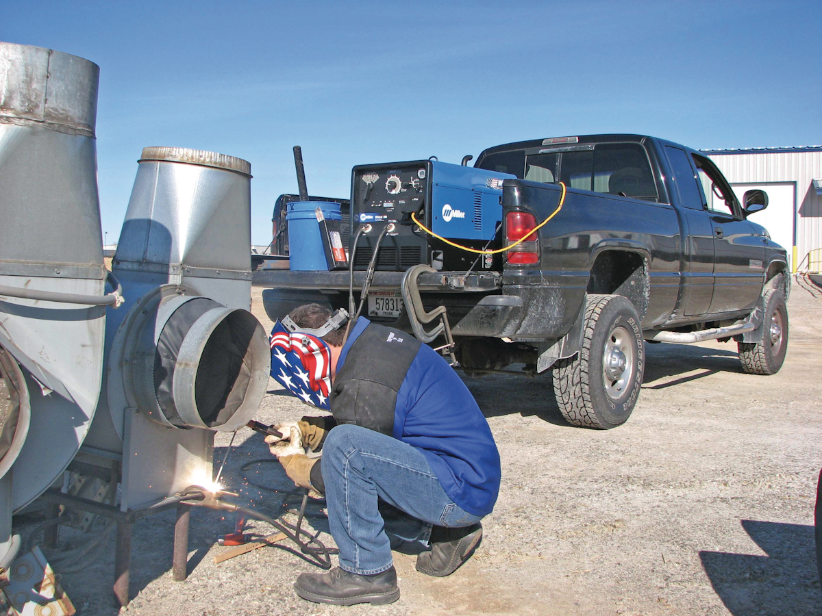 Wildcat 200 Welder Generator From: Miller Electric Mfg. Co. | For ...