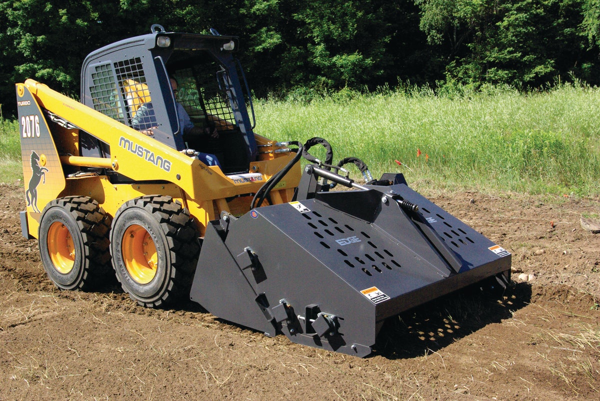 EDGE Auto Rake From: Manitou Americas Inc. | For Construction Pros