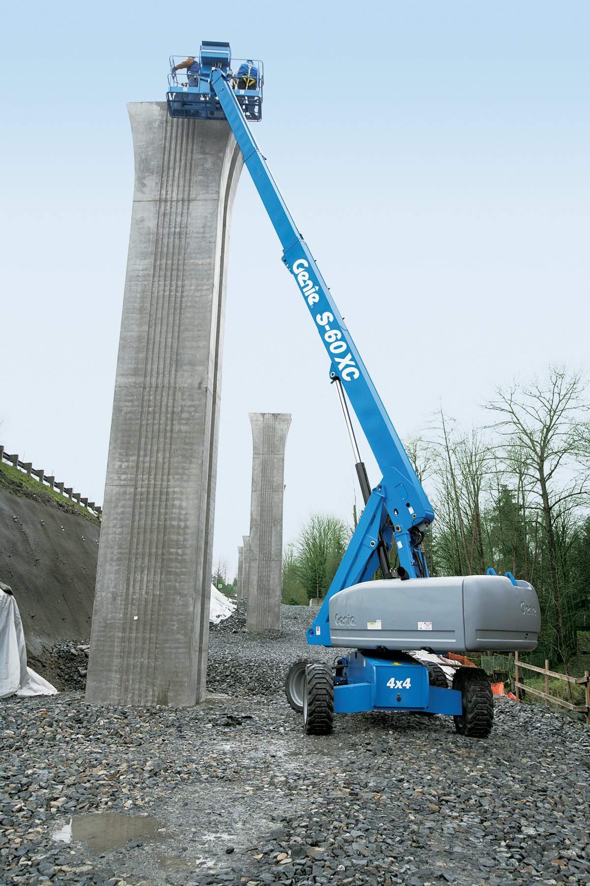 Genie Dual-capacity Telescopic Booms From: Genie - Terex AWP | For ...