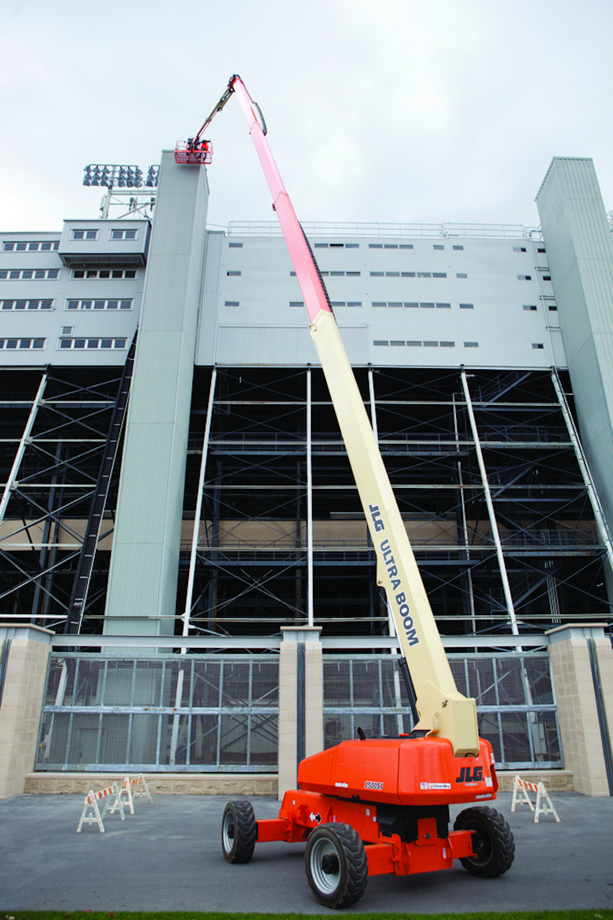 1500SJ Boom Lift From: JLG Industries Inc. | For Construction Pros