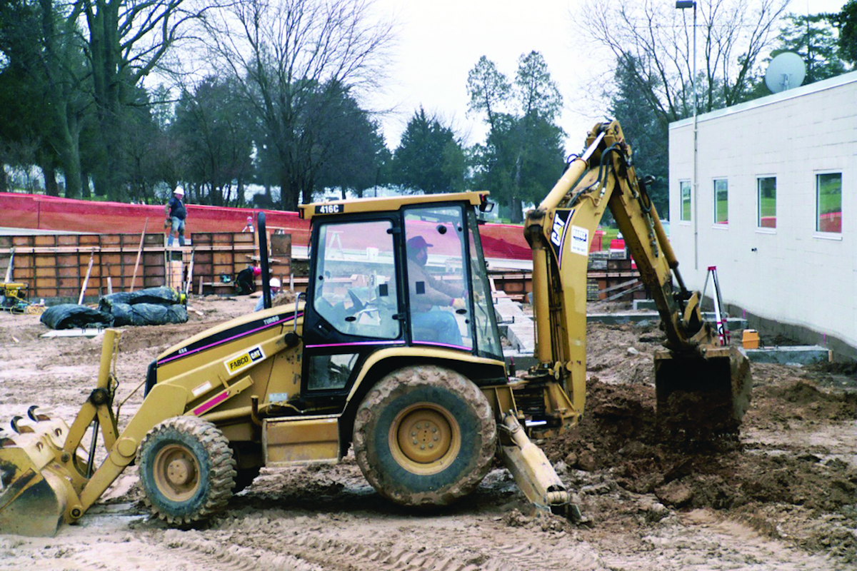 Safety Tips for Backhoe Loader Operators | For Construction Pros