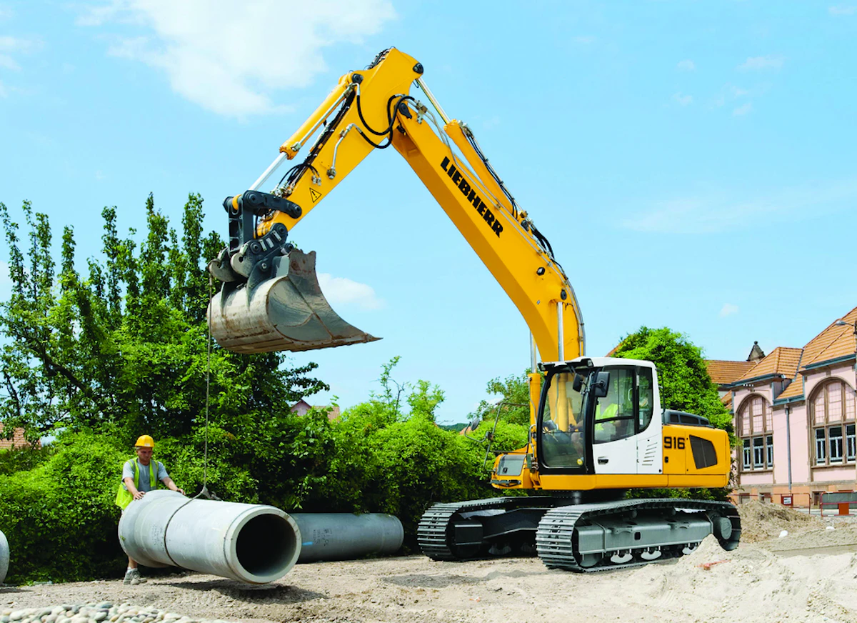 R 916 Advanced Litronic Crawler Excavator From: Liebherr USA, Co ...