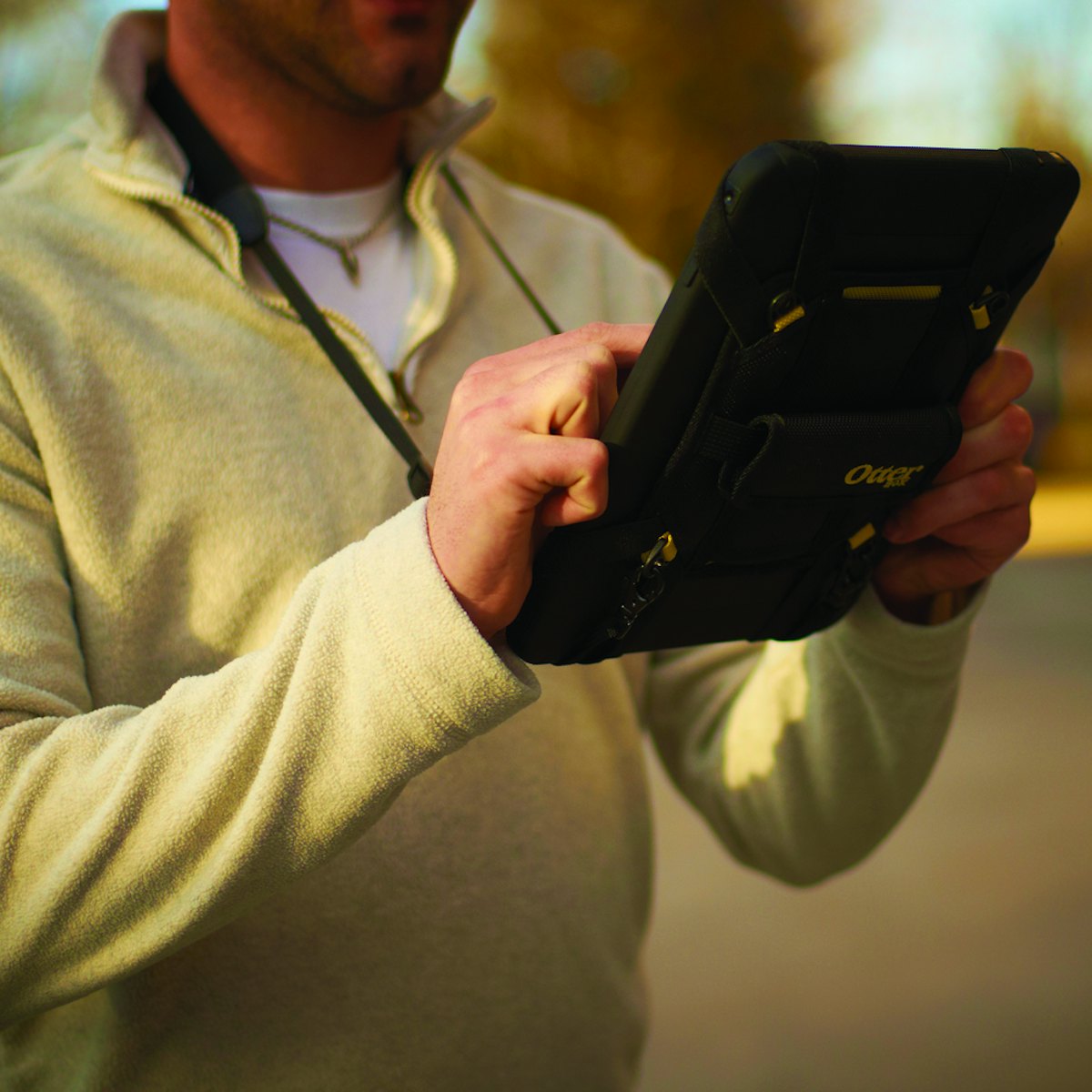 OtterBox Latch for iPad From: Otter Products, LLC | For Construction Pros