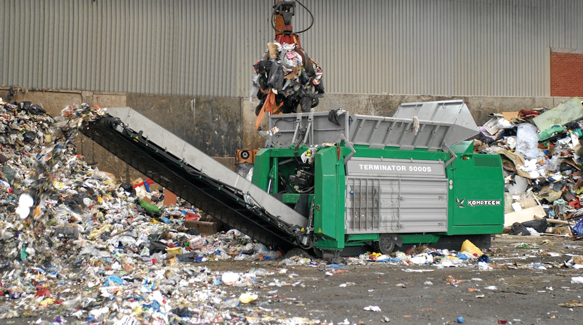 Terminator Shredder From: Komptech Americas LLC | For Construction Pros