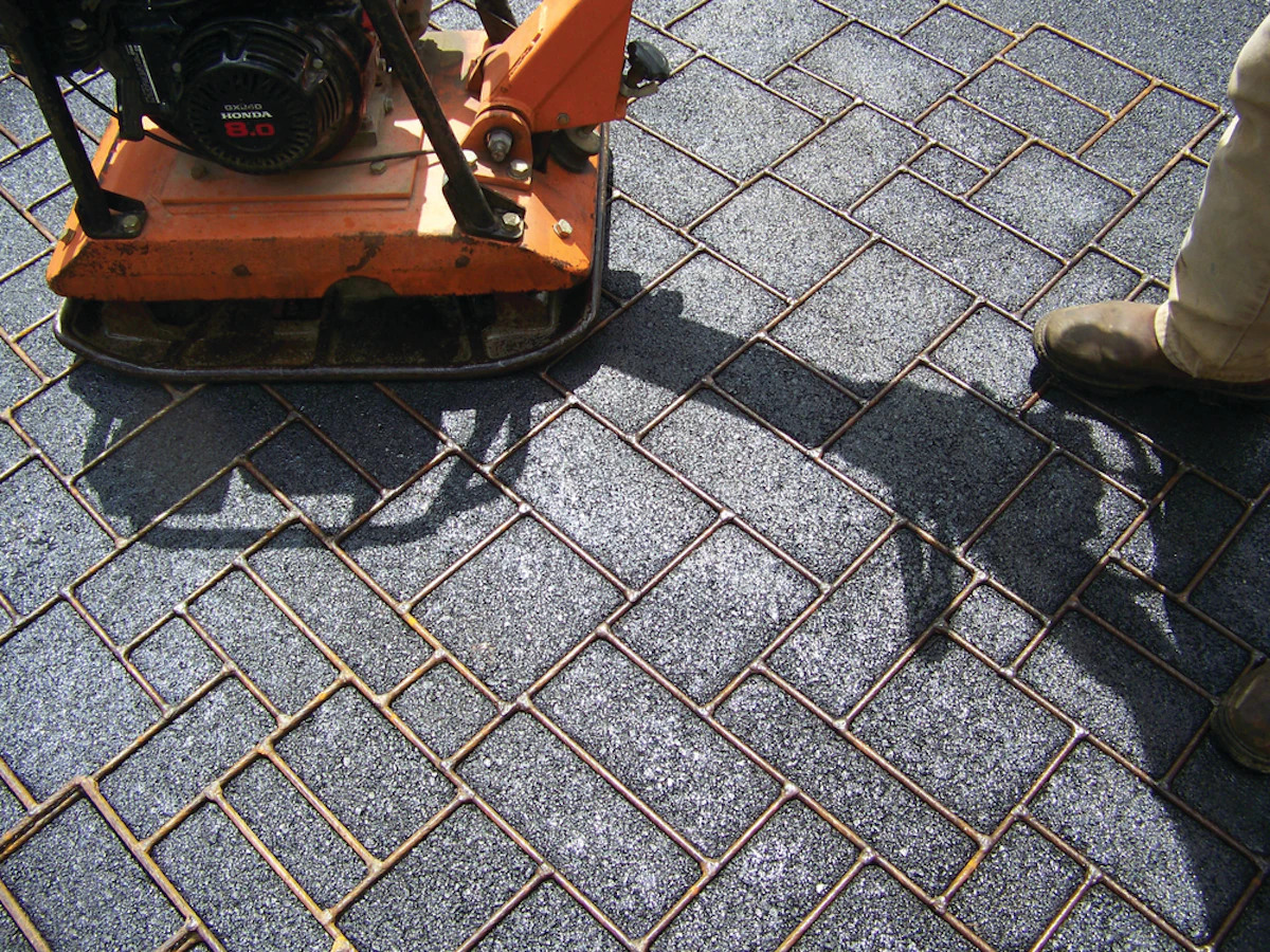 Stamped asphalt offers custom-design paving for Maryland's Kimicah ...