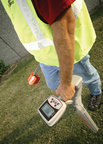 910R Receiver From: Ditch Witch | For Construction Pros