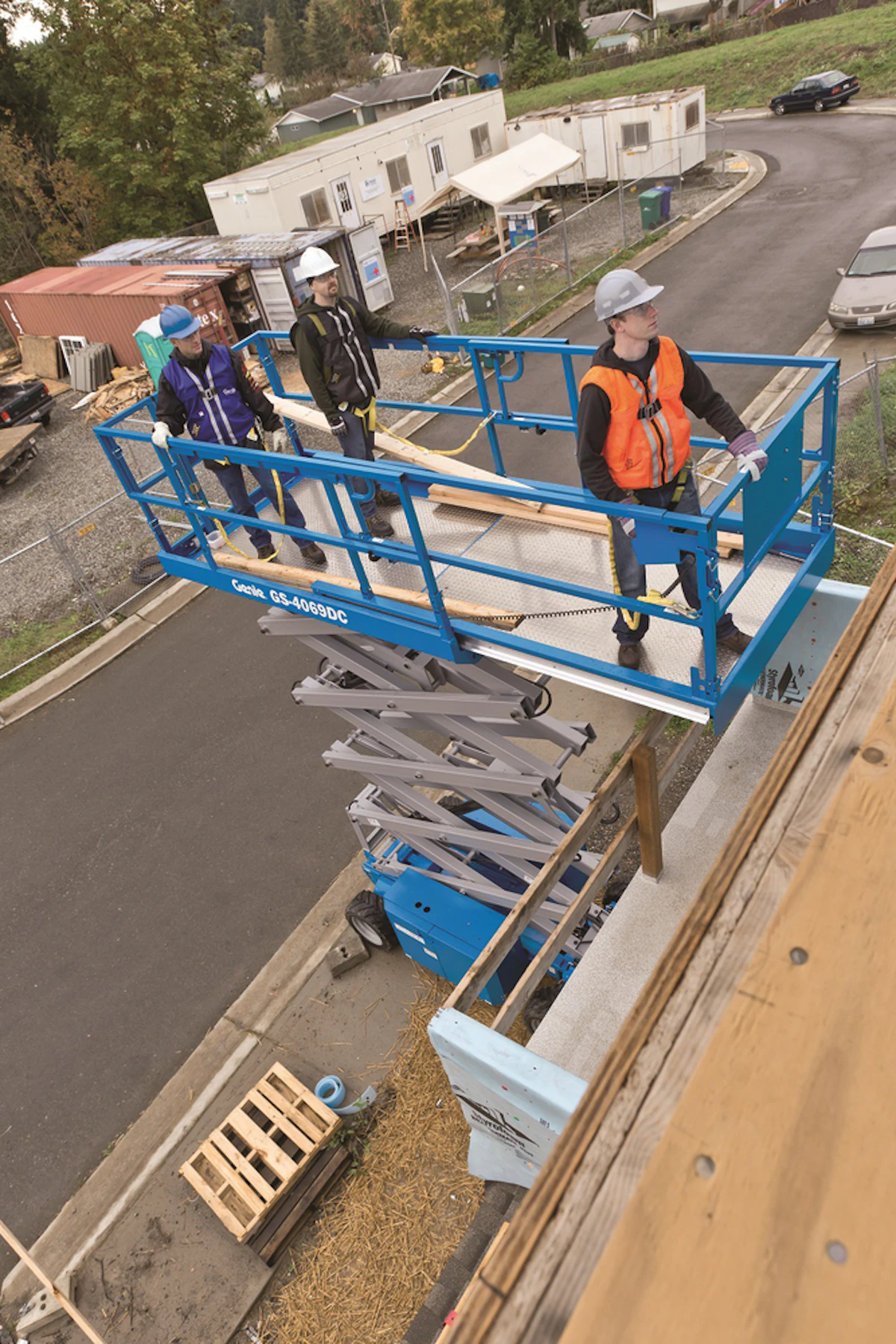 GS-2669 DC, GS-3369 DC and GS-4069 DC Scissor Lifts From: Genie - Terex ...