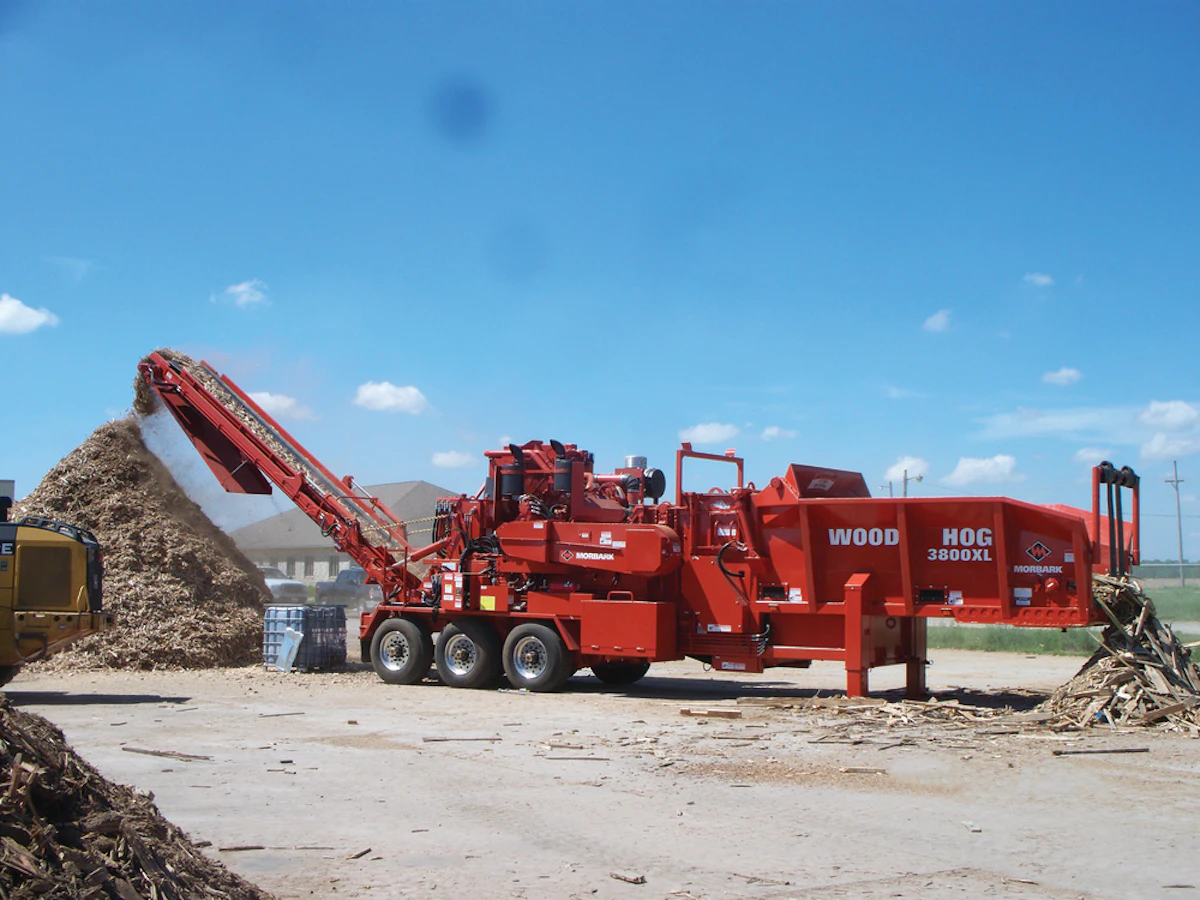 3800XL Horizontal Grinder From: Morbark Inc. | For Construction Pros