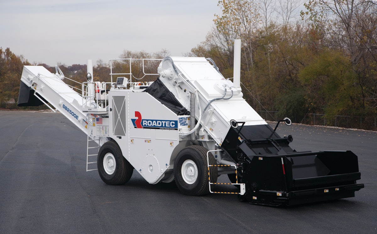 E-Series Shuttle Buggy Material Transfer Vehicle From: Roadtec Inc ...