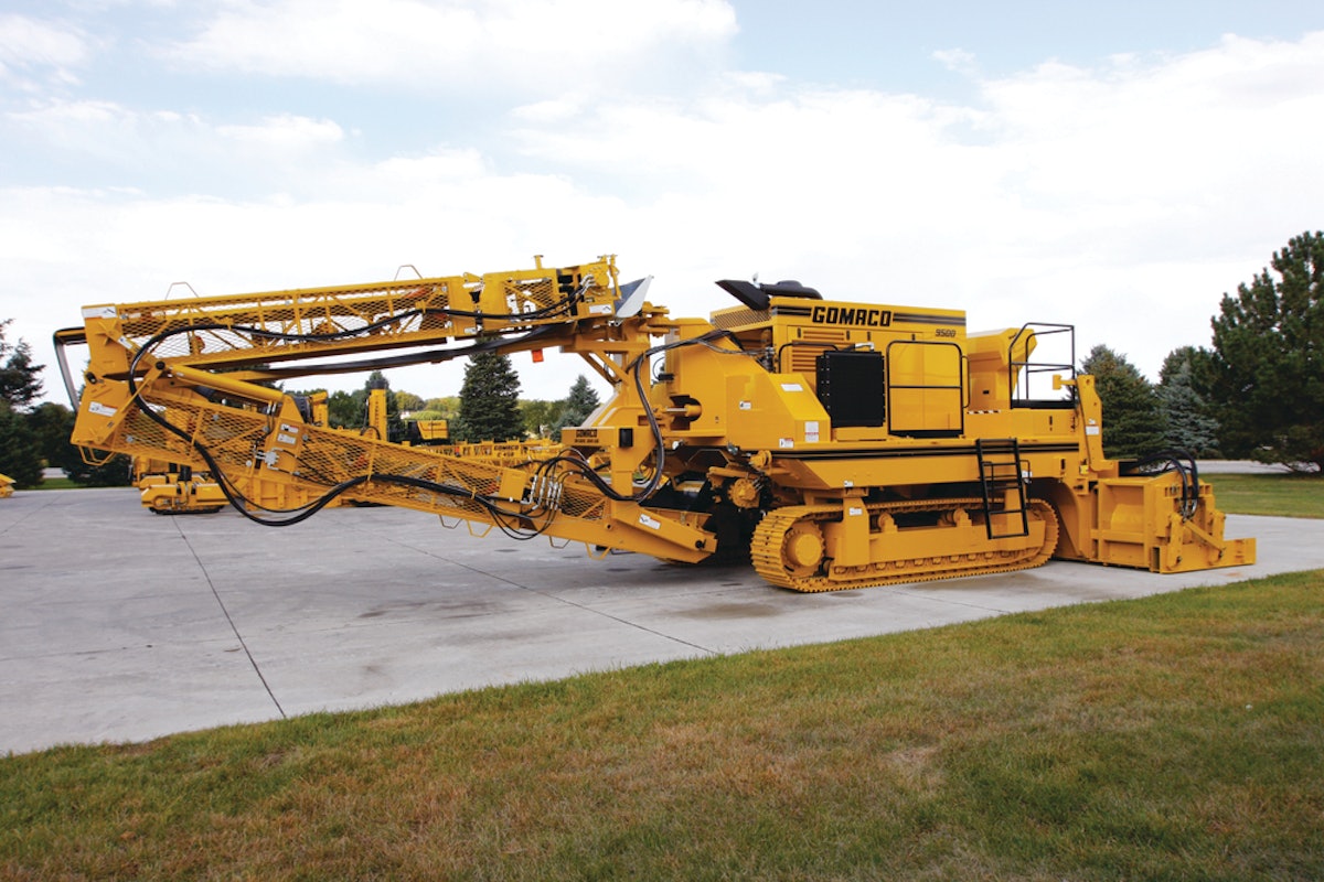 Concrete Paving Equipment Features Enhance Road Building Performance ...