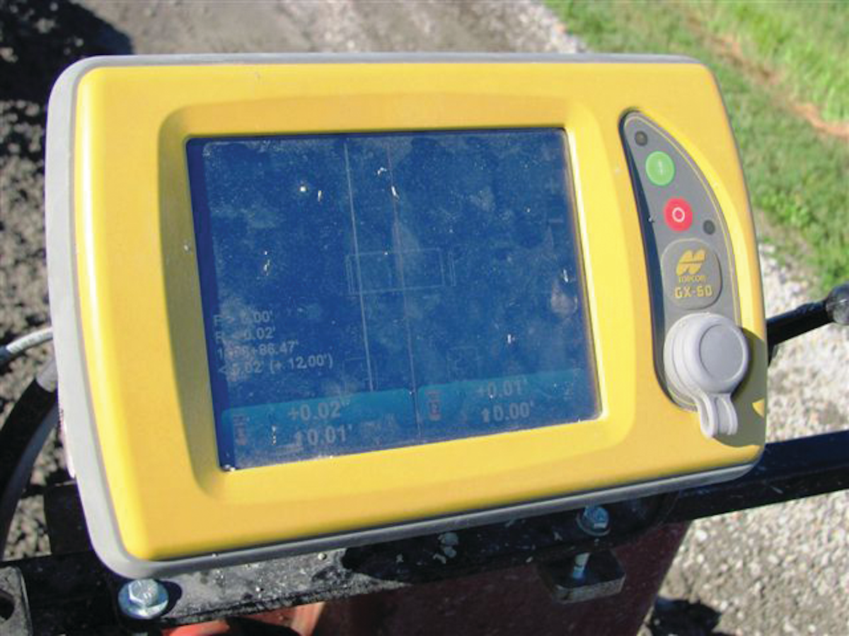 1999 CMI SF3302 Concrete Paver Upgraded to Stringless GPS Technology ...