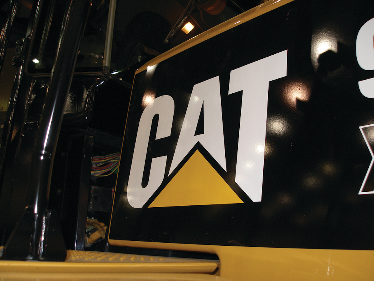 New Caterpillar Plans Target $1.5-Billion Cut in Annual Costs | For ...