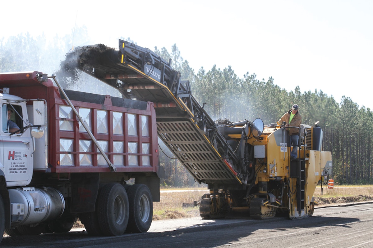 Volvo MT2000 helps C & H Paving branch into a new segment | For ...