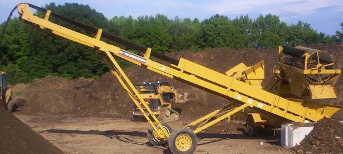 30-ft. Radial Stacking Conveyor From: Screen Machine Industries, LLC ...