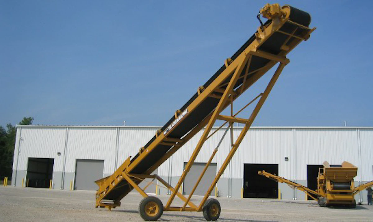 50-ft. Radial Stacking Conveyor From: Screen Machine Industries, LLC ...