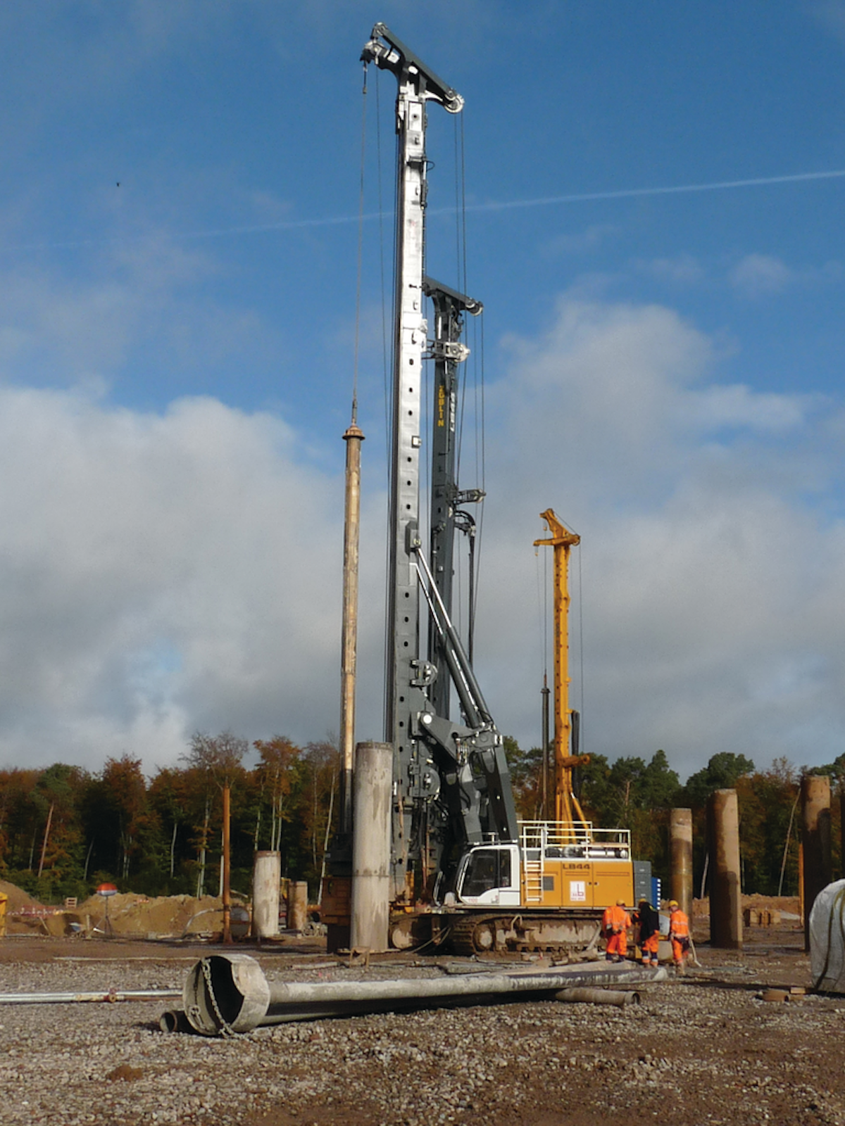 LB 44-510 Rotary Drilling Rig From: Liebherr USA, Co. (formerly ...