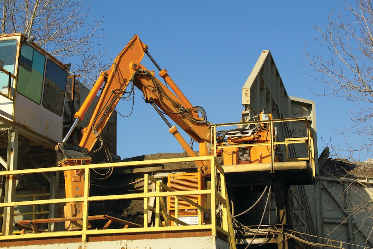 Quarry and Mining Mobile Support Equipment From: Breaker Technology Inc ...