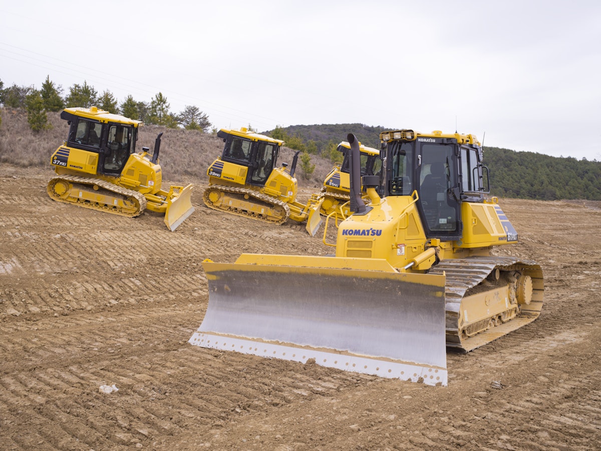 Komatsu Expanding its Family of Dozers with Integrated Grade Control ...