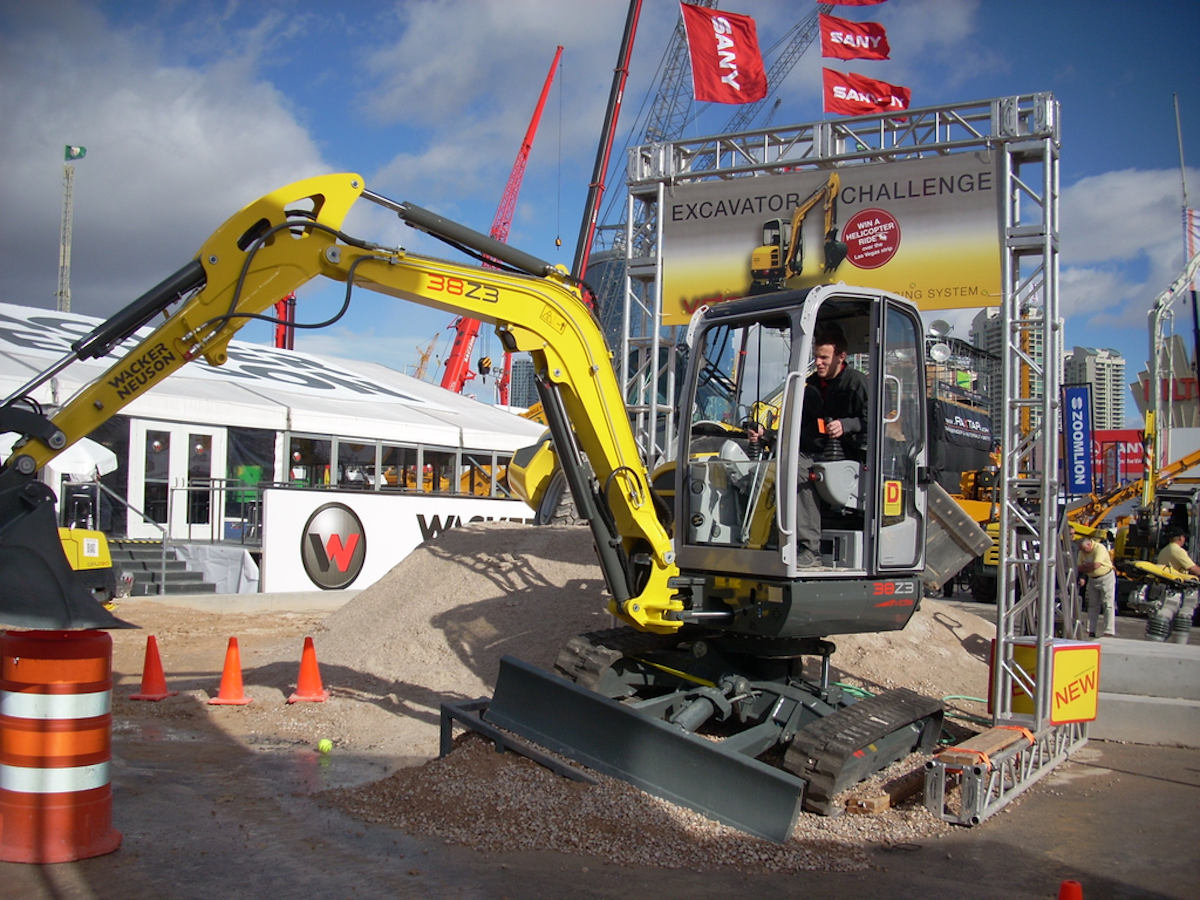 Test Your Excavator Operating Skills at CONEXPO 2014 | For Construction ...