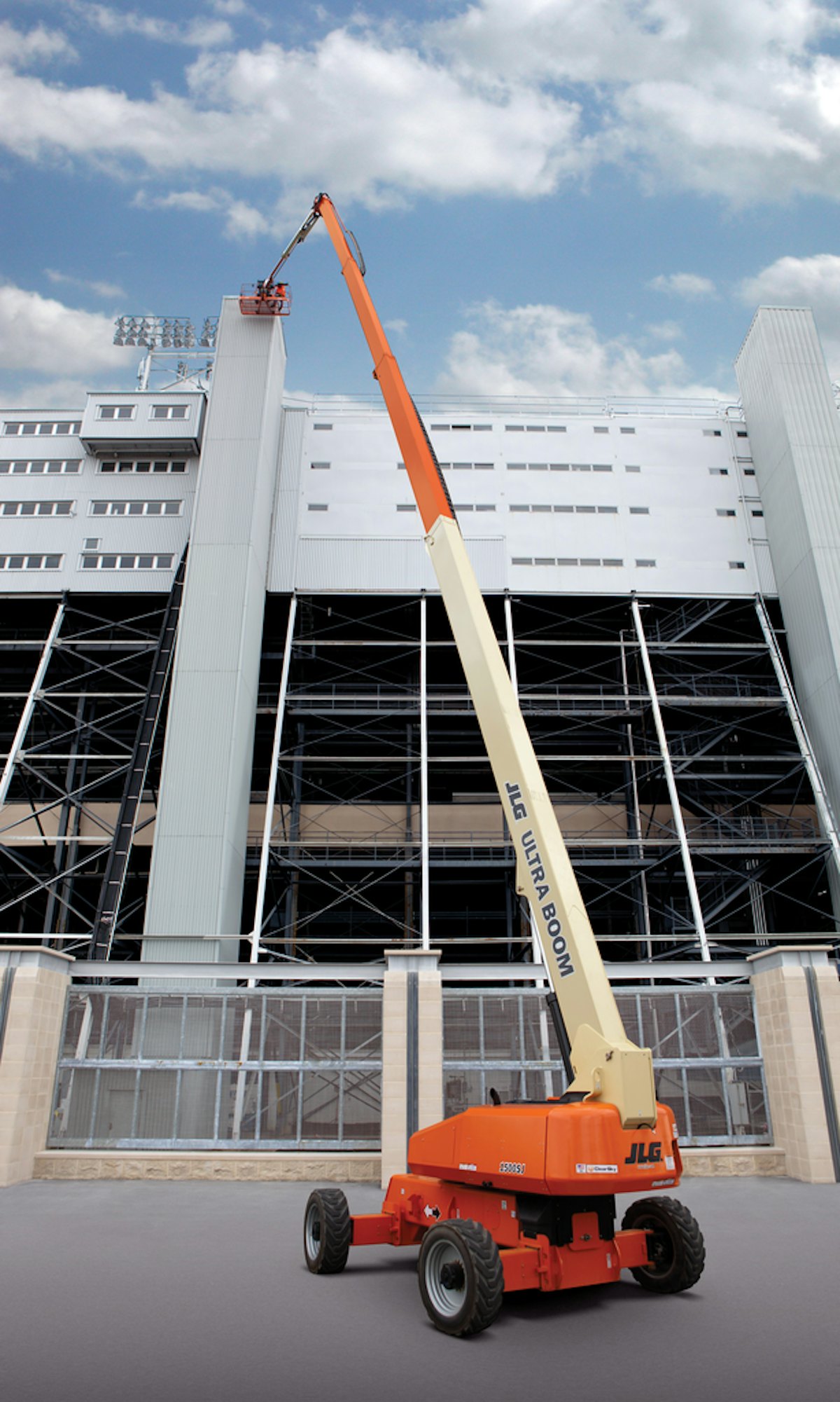 JLG 1500SJ Boom Lift Wins Contractor Top Choice for Second Consecutive ...