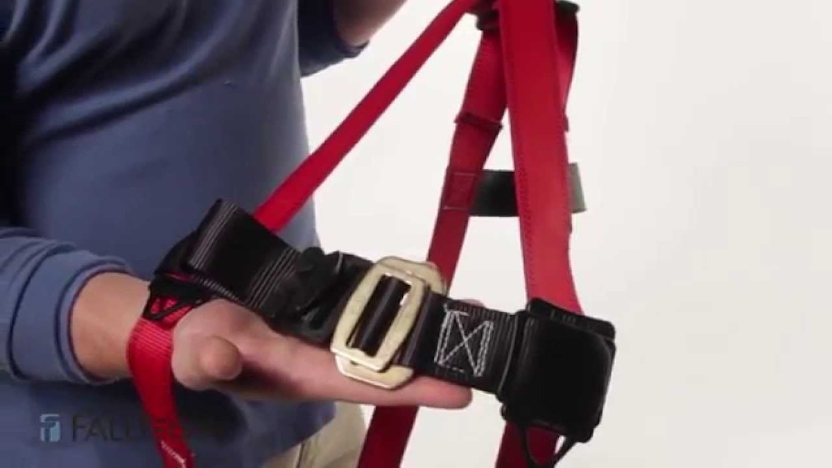 How To Inspect a Full Body Harness | For Construction Pros