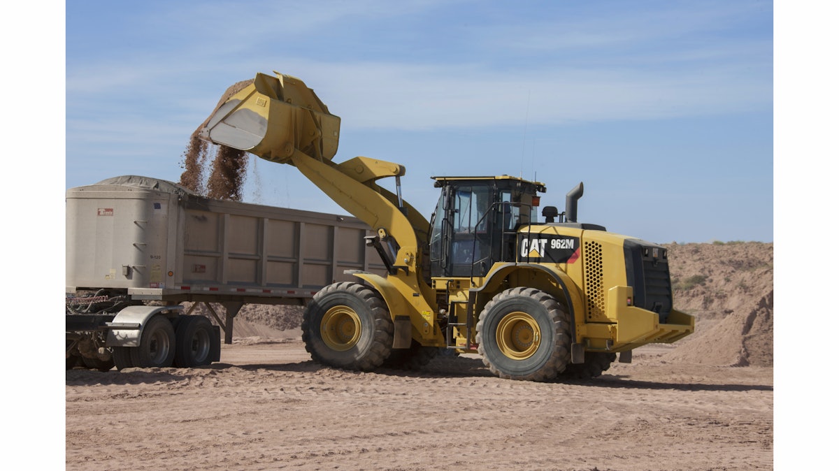 Brochure: Caterpillar 950M & 962M Wheel Loaders | For Construction Pros