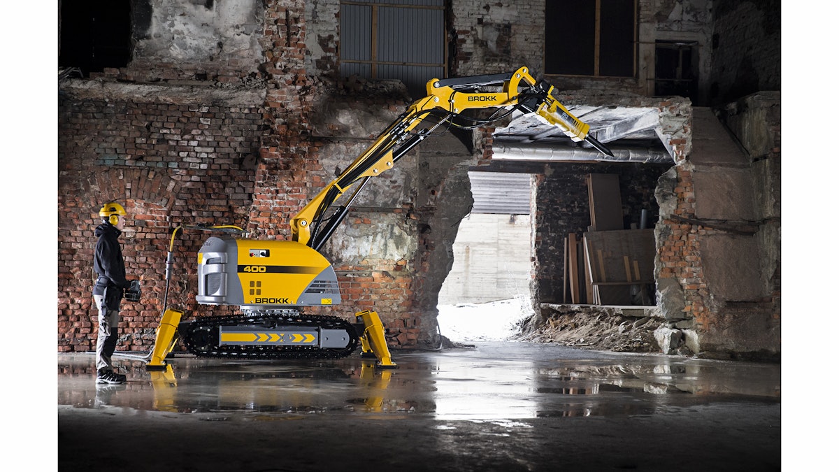 Brokk 400 Redesigned Remote-controlled Demolition Machine From: Brokk ...