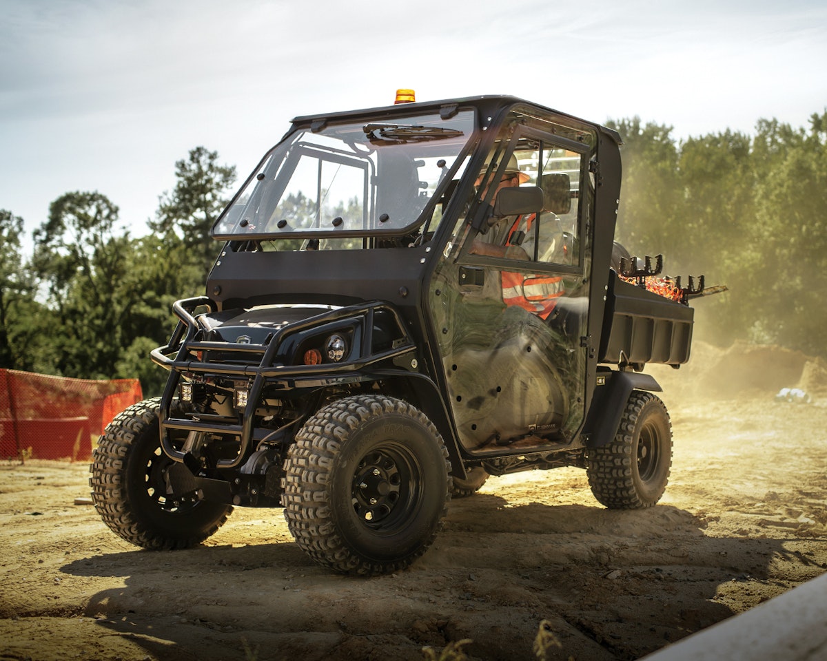 Cushman Hauler 4x4 Utility Vehicle From: Cushman - Textron Inc. | For ...