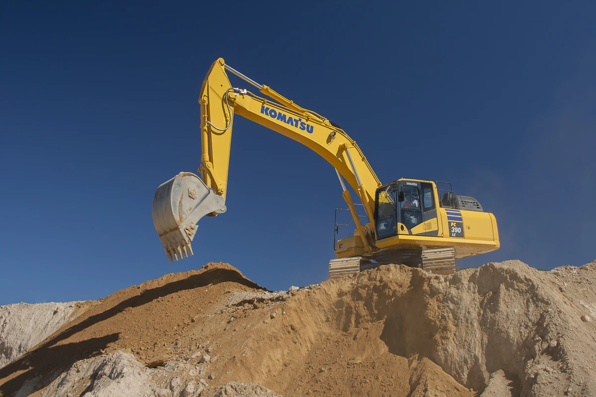 Komatsu PC390LC-11 Hydraulic Excavator From: Komatsu America Corp ...