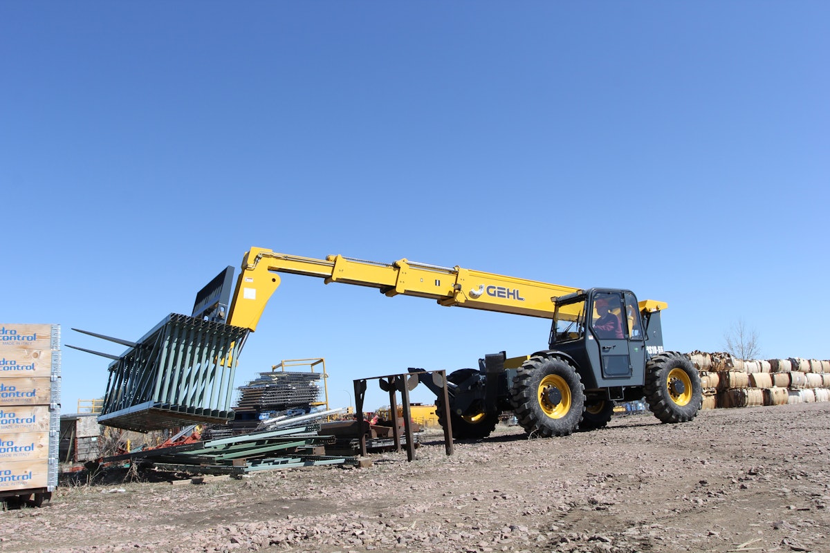 Gehl RS Series GEN:2 Telescopic Handlers From: Gehl - A Manitou brand ...